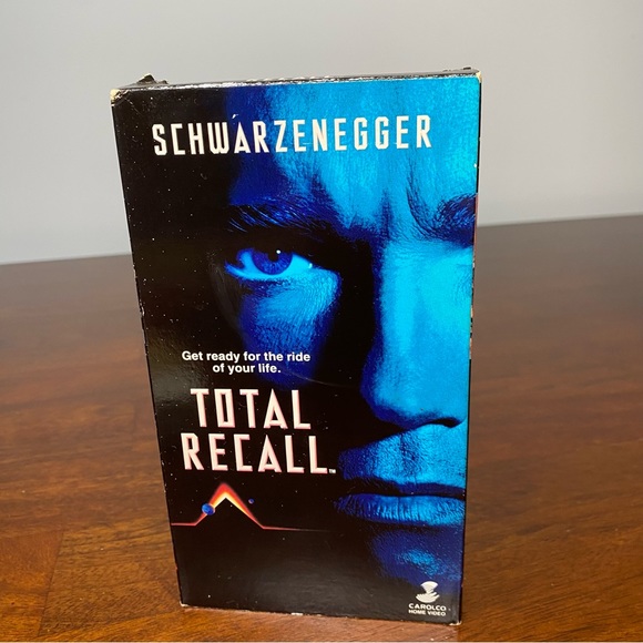 Media | Vtg Total Recall Vhs 199 Arnold Schwarzenegger Sharon Stone ...